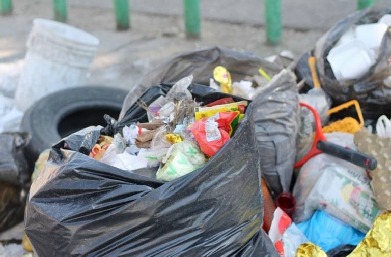 Mahigit 60% ng pamilya Pilipino, madalas mag-segregate ng mga basura ...