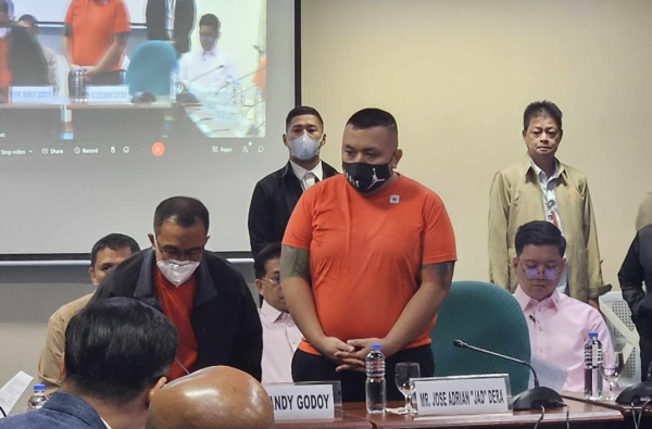 Kapwa akusado ni dating Sen. Leila De Lima na si Jad Dera, ipinalilipat ...