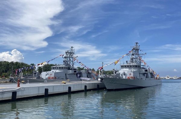2 patrol vessels, kinomisyon ng Philippine Navy