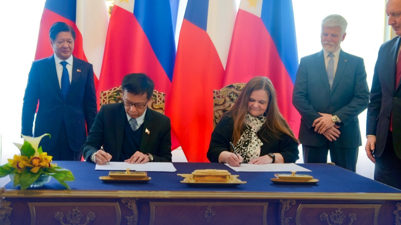 Pilipinas at Czech Republic, lumagda sa Joint Communique para sa ...