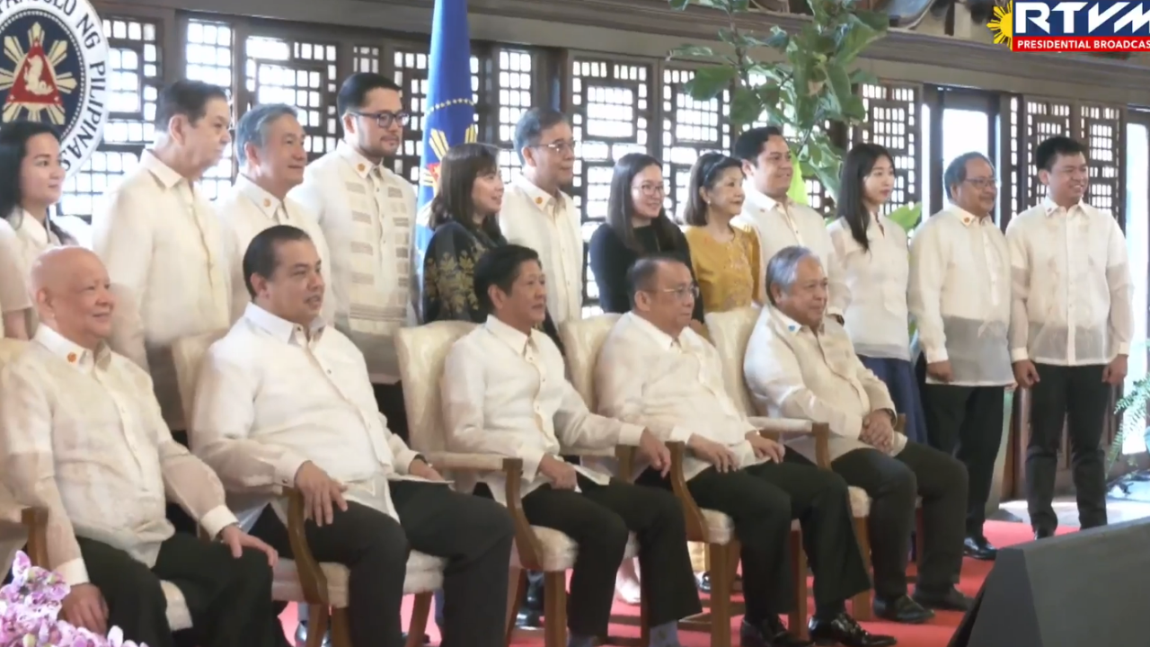 NAIA PPP Project Concession Agreement, sinaksihan ng House Speaker ...
