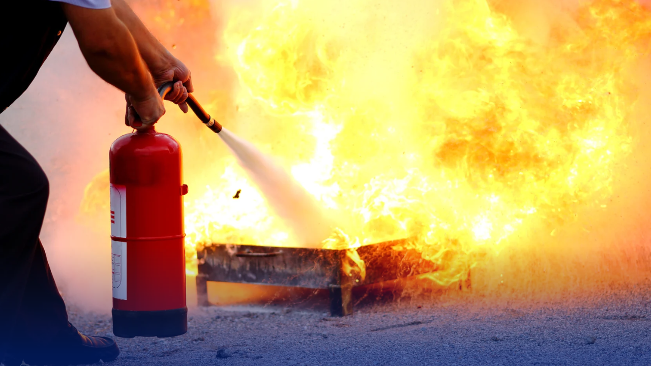 Publiko, pinaalalahanang doblehin ang pag-iingat sa sunog ngayong Fire ... Publiko, pinaalalahanang doblehin ang pag-iingat sa sunog ngayong Fire ...