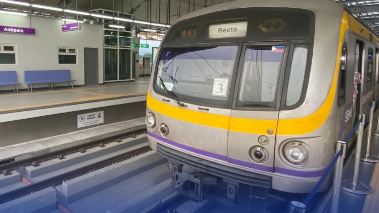 LRT-2, may alok na libreng sakay sa Araw ng Kalayaan